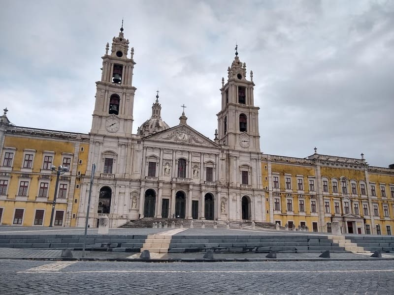 Palácio de Mafra: História, Arte e Grandeza
